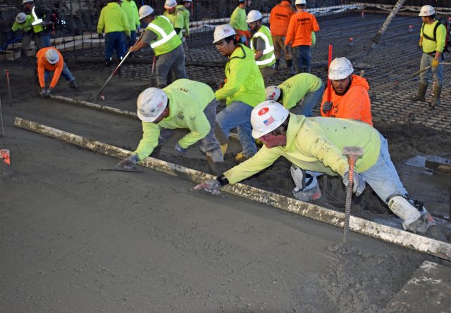 Center Grove Natatorium Slab Pour - RLTurner Corporation